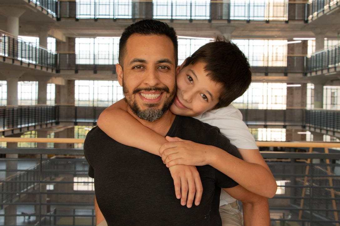 Carlos Ochoa | Substack