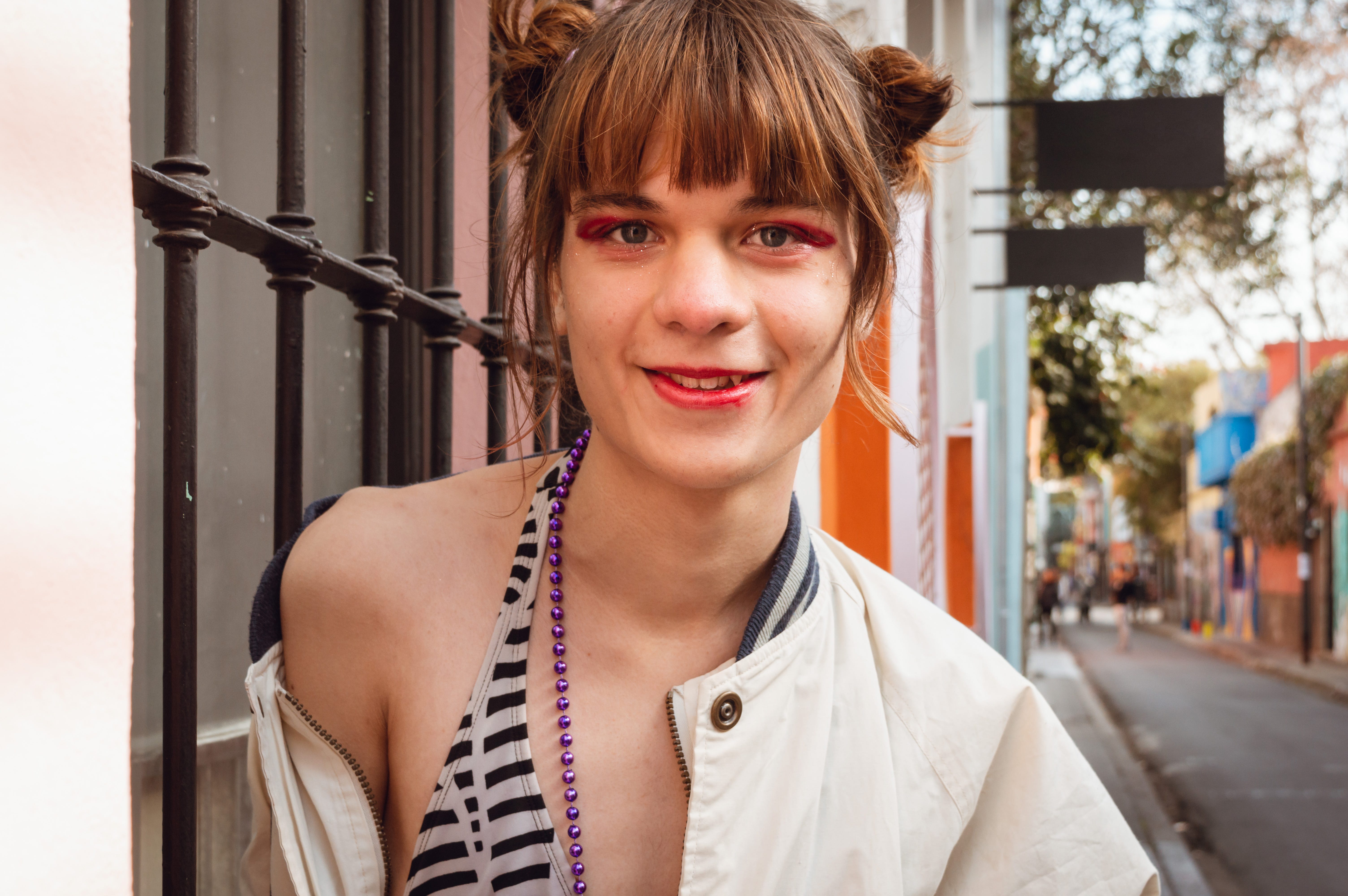 Le persone transgender sono "mostri che ci parlano"