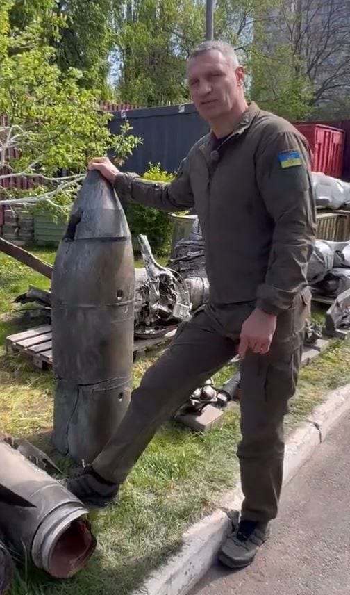 Kinzhal vs Patriot - by Mike Mihajlovic