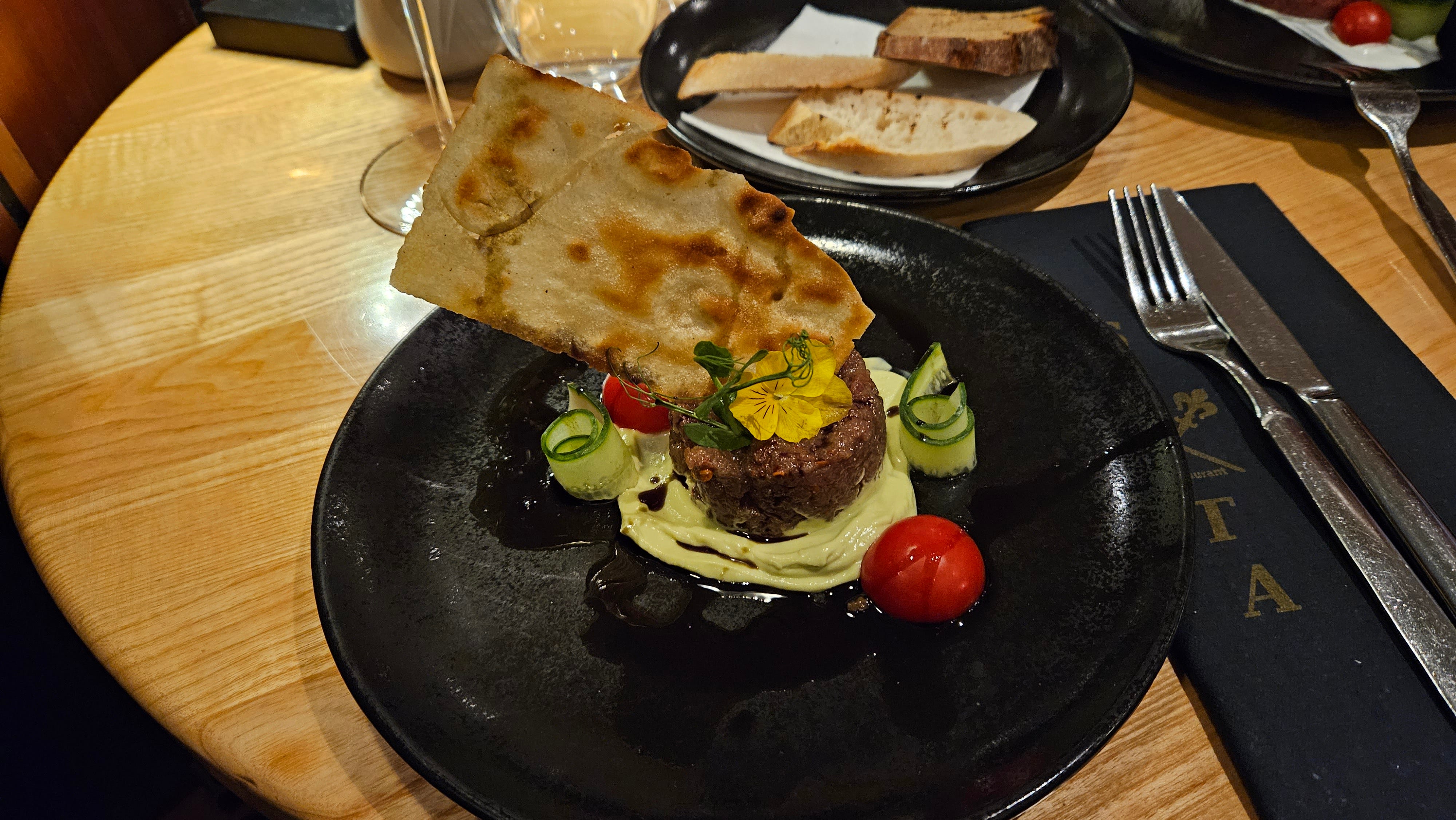 Eating Customs: Cultural Differences in Table Setting and Etiquette