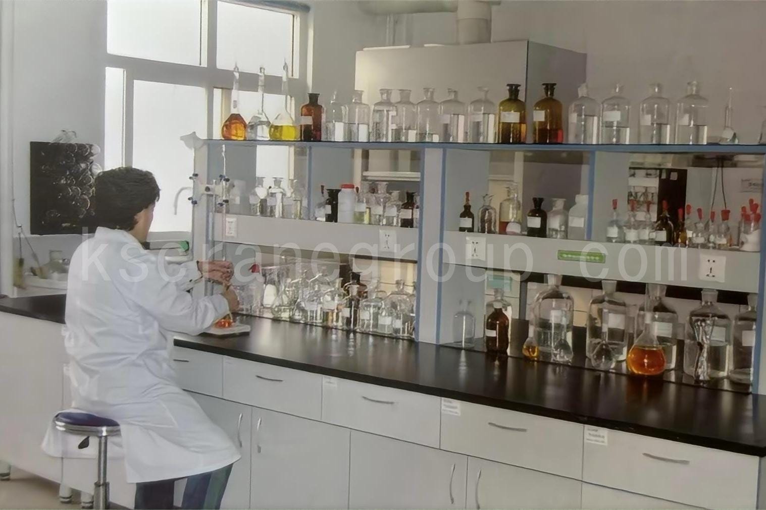 Double Girder Overhead(EOT) Crane Manufacturing Process: High-Precision ...