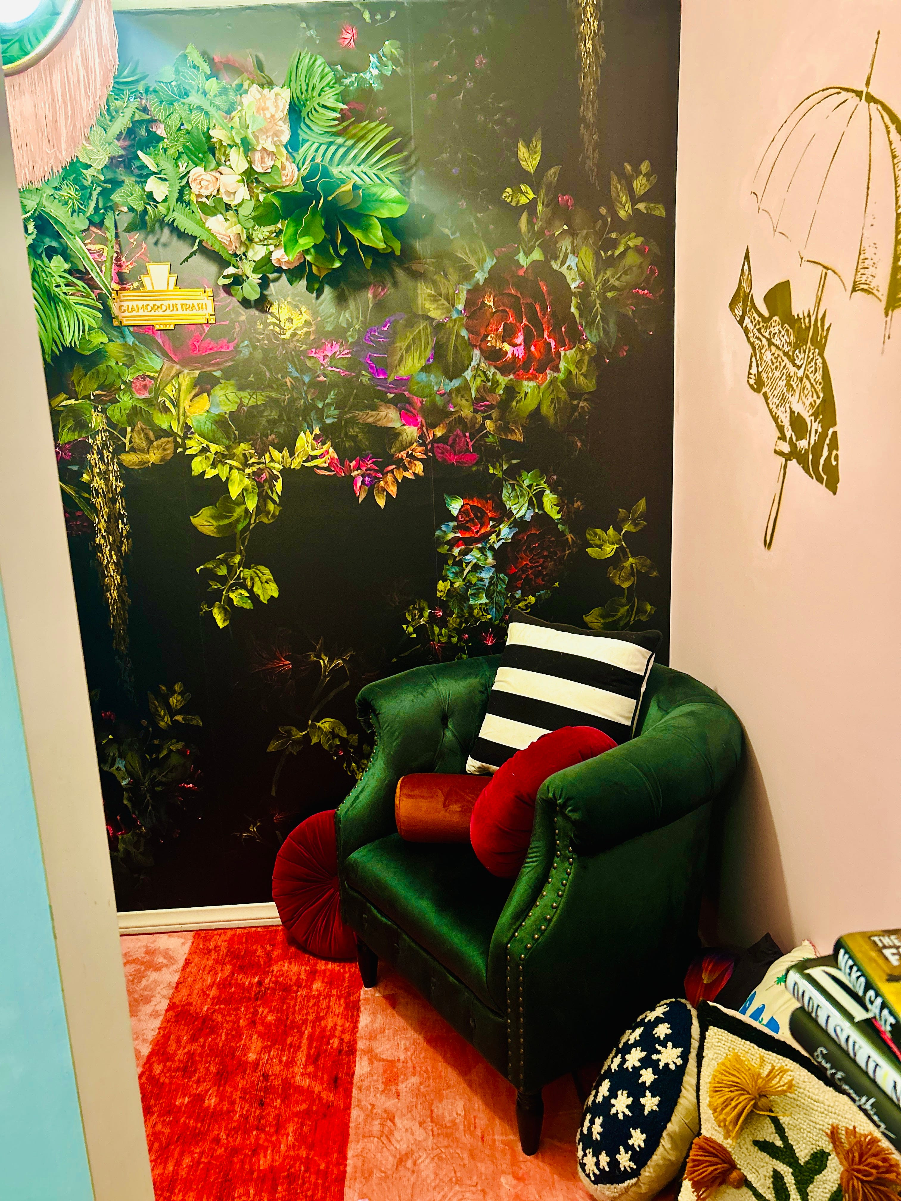 Desk Tour: Chelsea Devantez - by Olivia Muenter