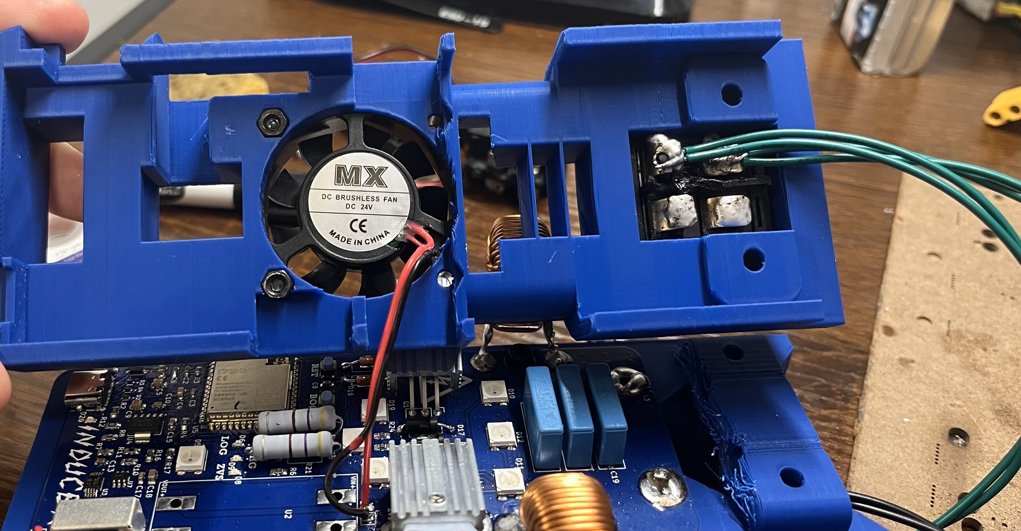 Build a Powerful High Voltage Generator That's Also an Induction Heater ...