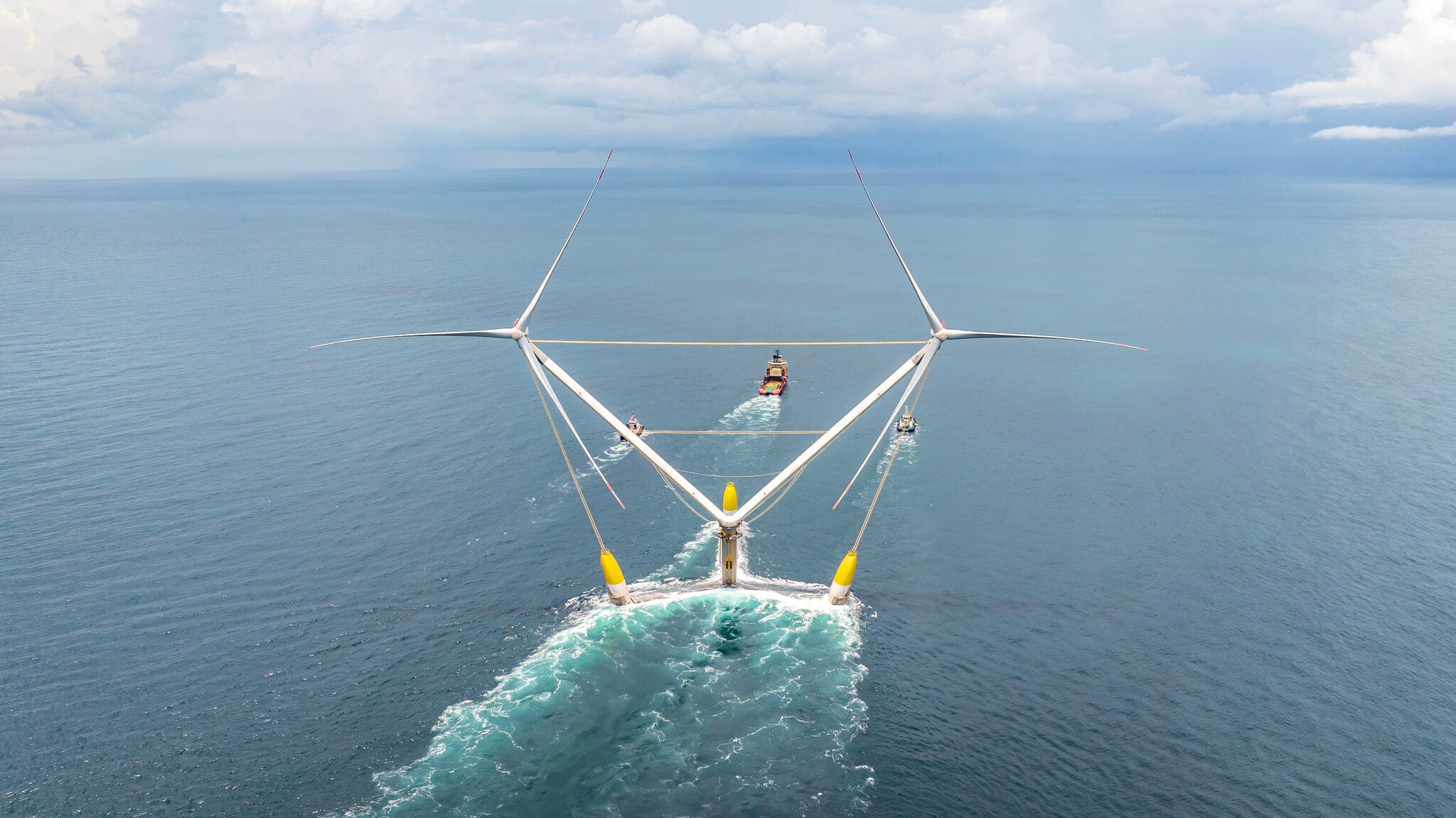 Windletter #88 - OceanX, la plataforma flotante de doble rotor de ...