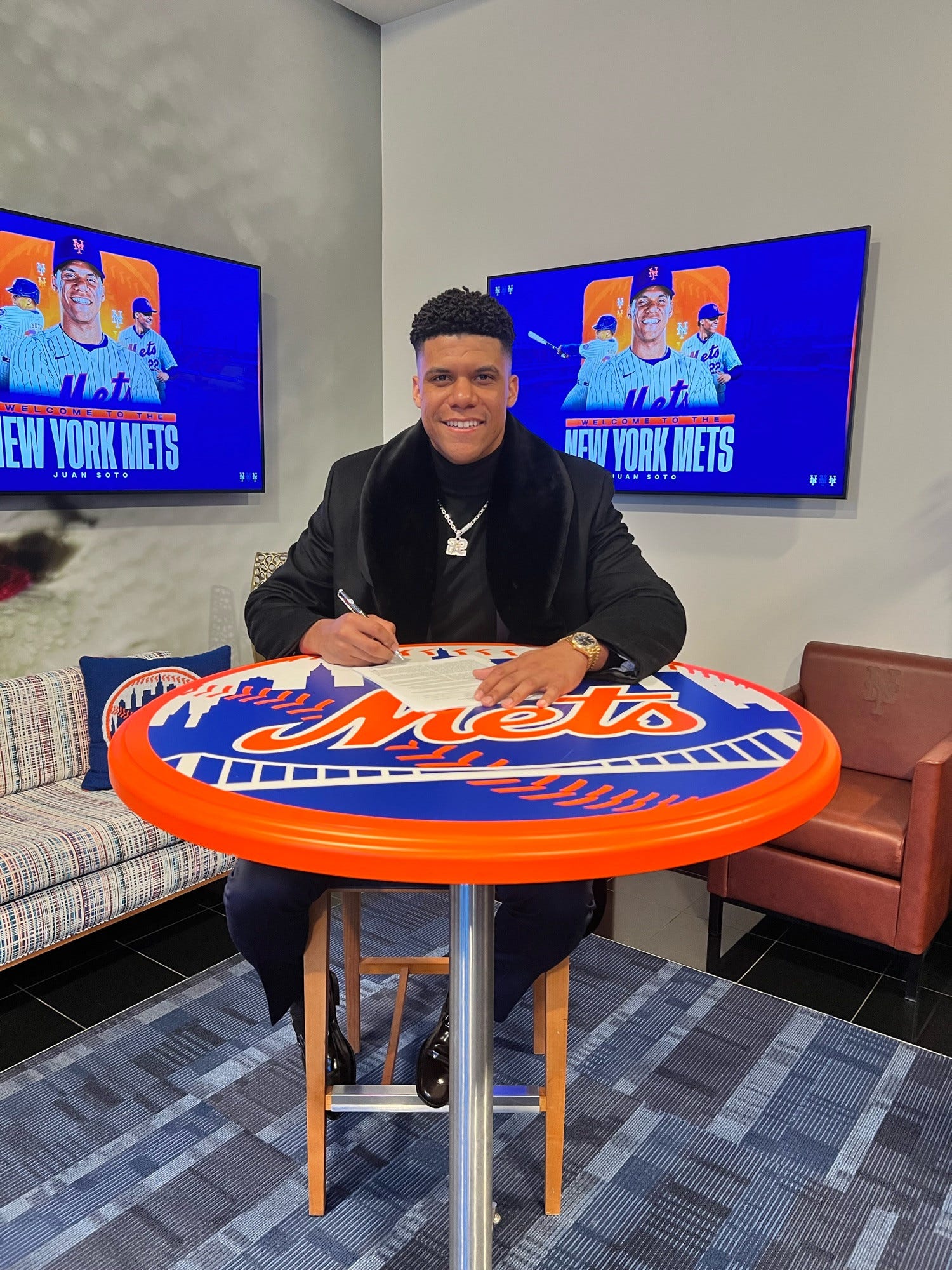 The Auto Racing Digest Archive 1/77 - by Steve Herd