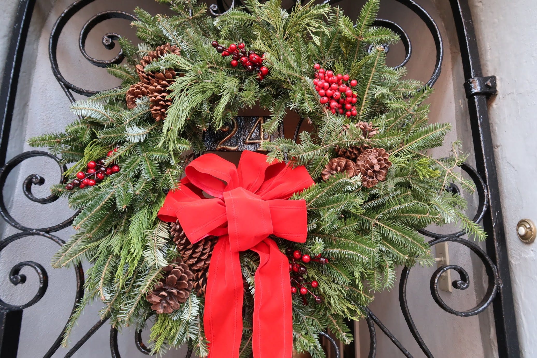 How I'm Having a Stress-Free Holiday Season