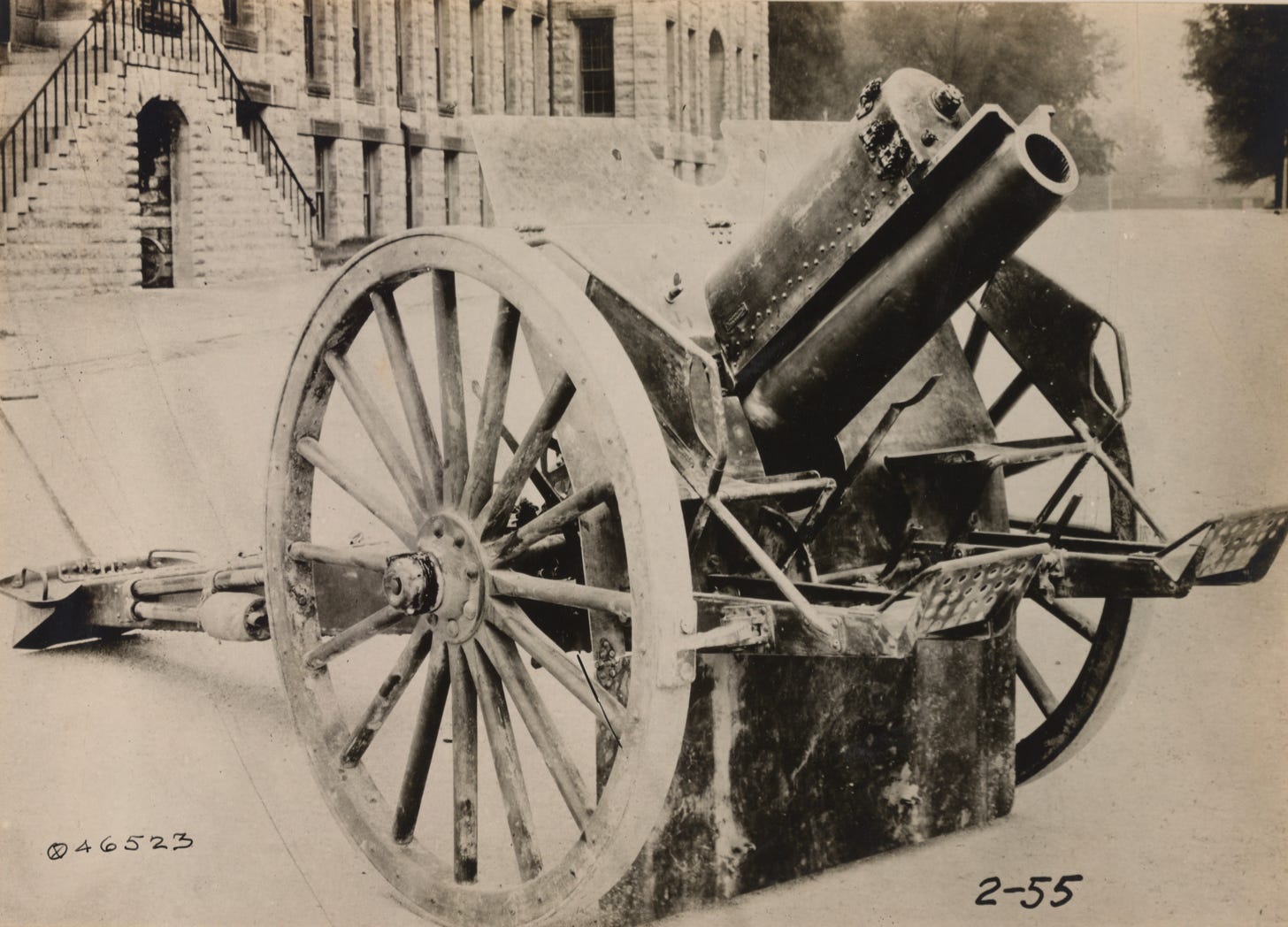 The US System of Mobile Artillery