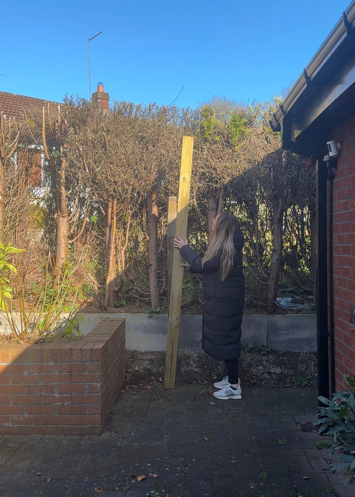 How we built our slatted fence - by Michaela Shoebridge