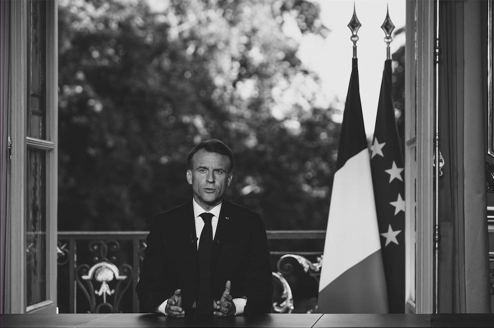 On the French circus - by LEO CAESARIS - Amphora