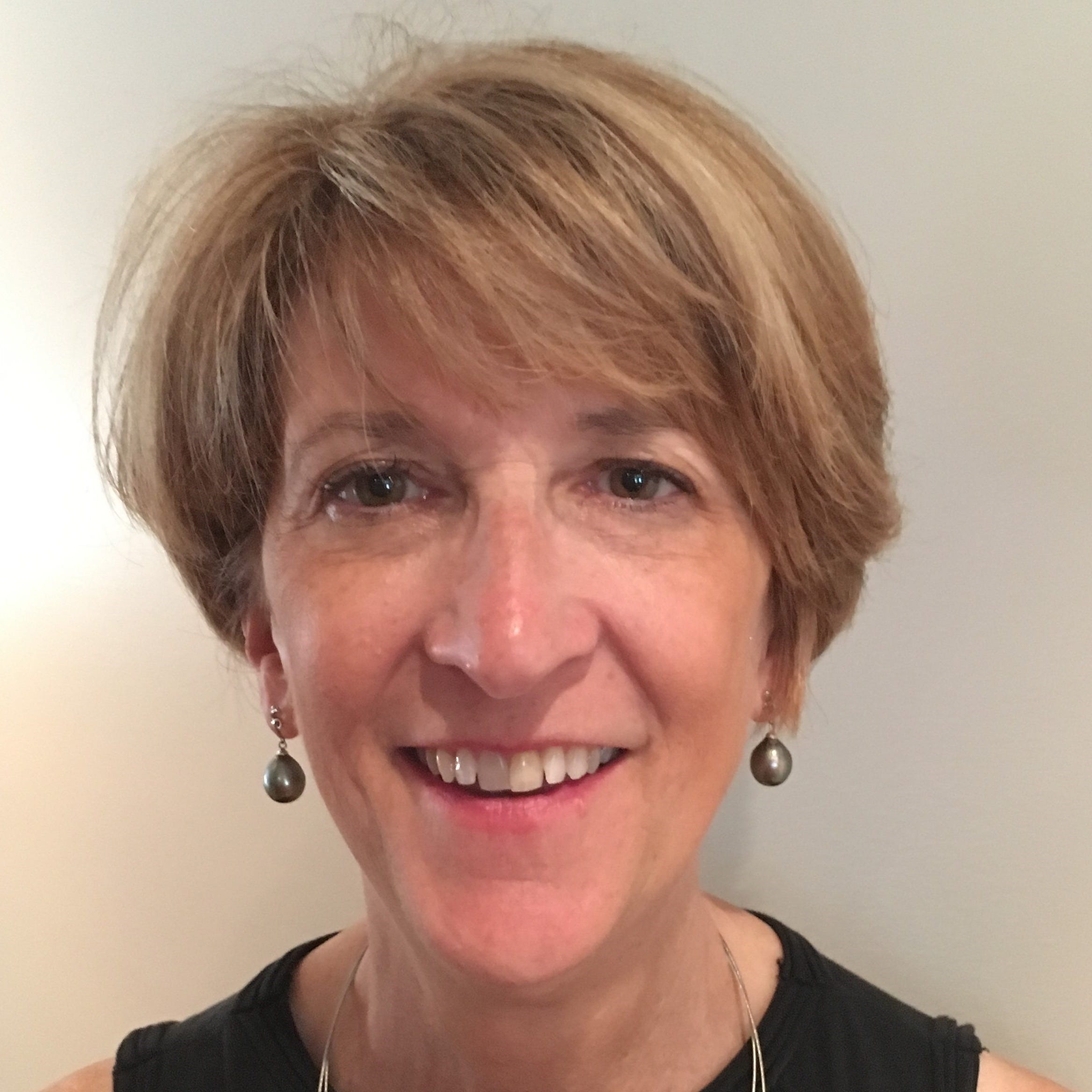 Sharon Kelly Hake | Substack