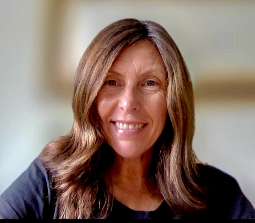 Amanda Saint | Substack