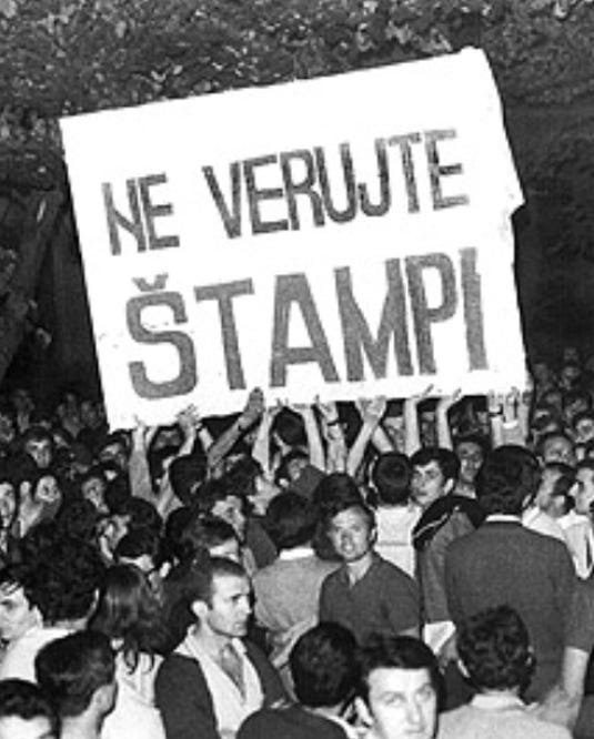 REVOLUCIONARNI ADIKTI - by Slobodan Simovic