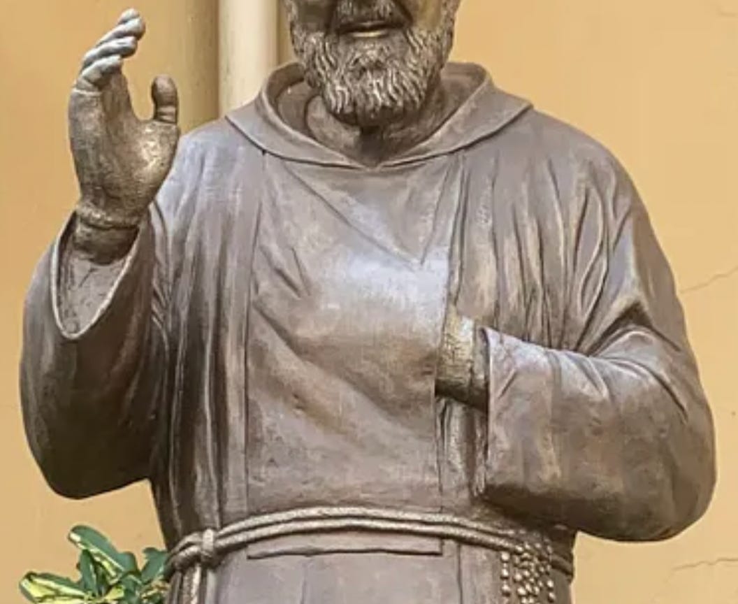 Strange Statues - Pope Head Post