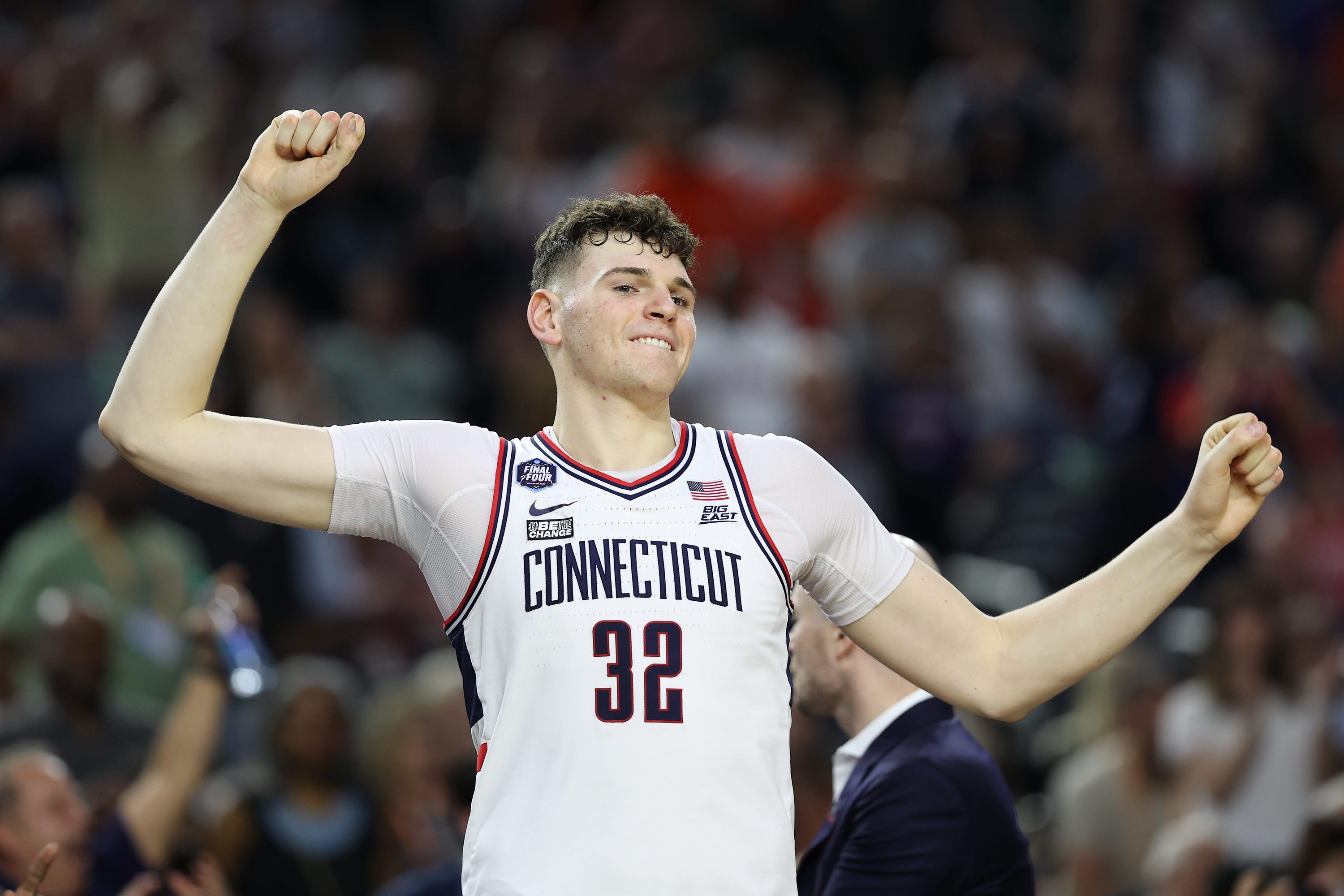 Donovan Clingan's NBA Draft stock is rising