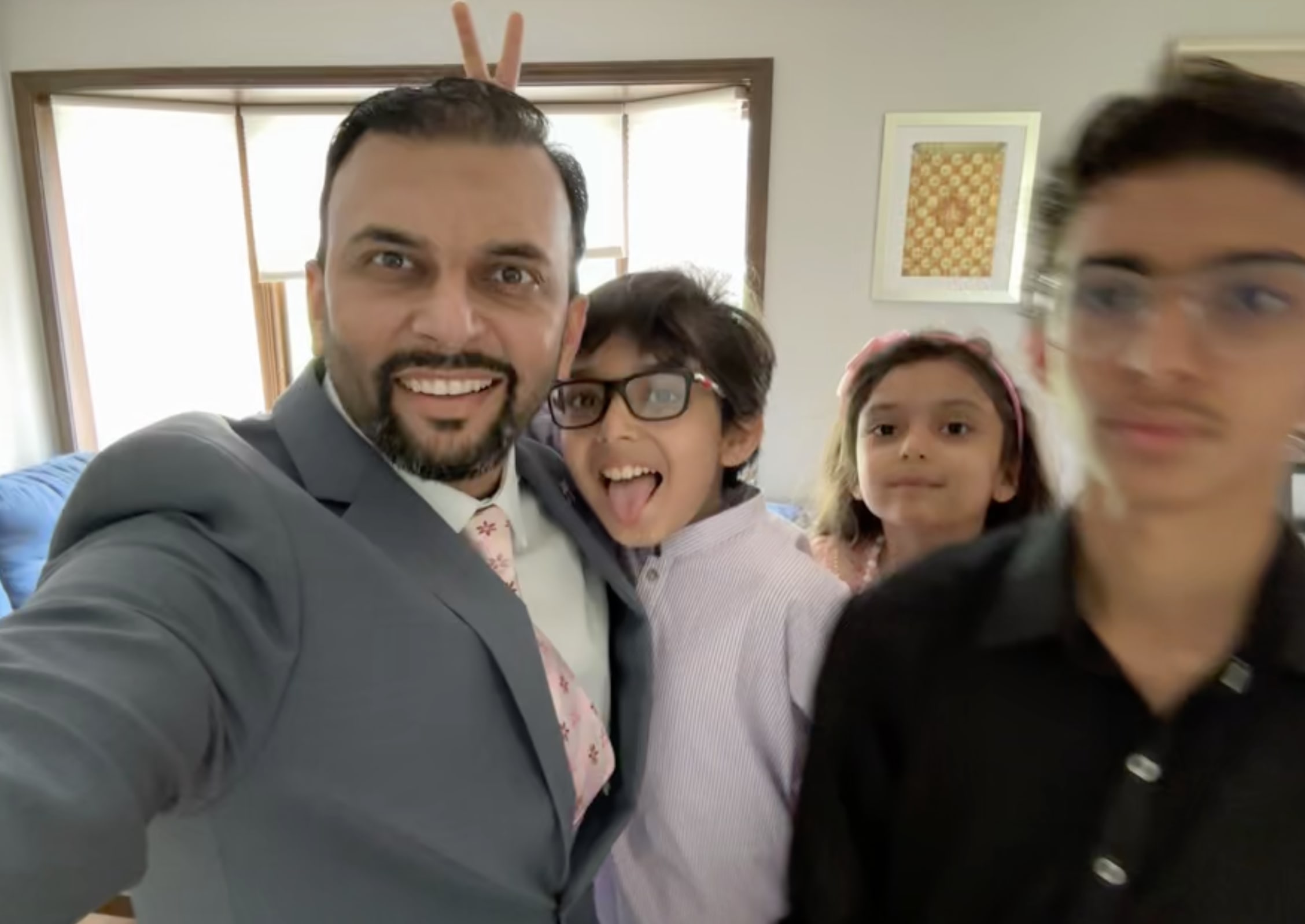 THE ANTI-BULLSHIT BREAKFAST CLUB — WITH QASIM RASHID