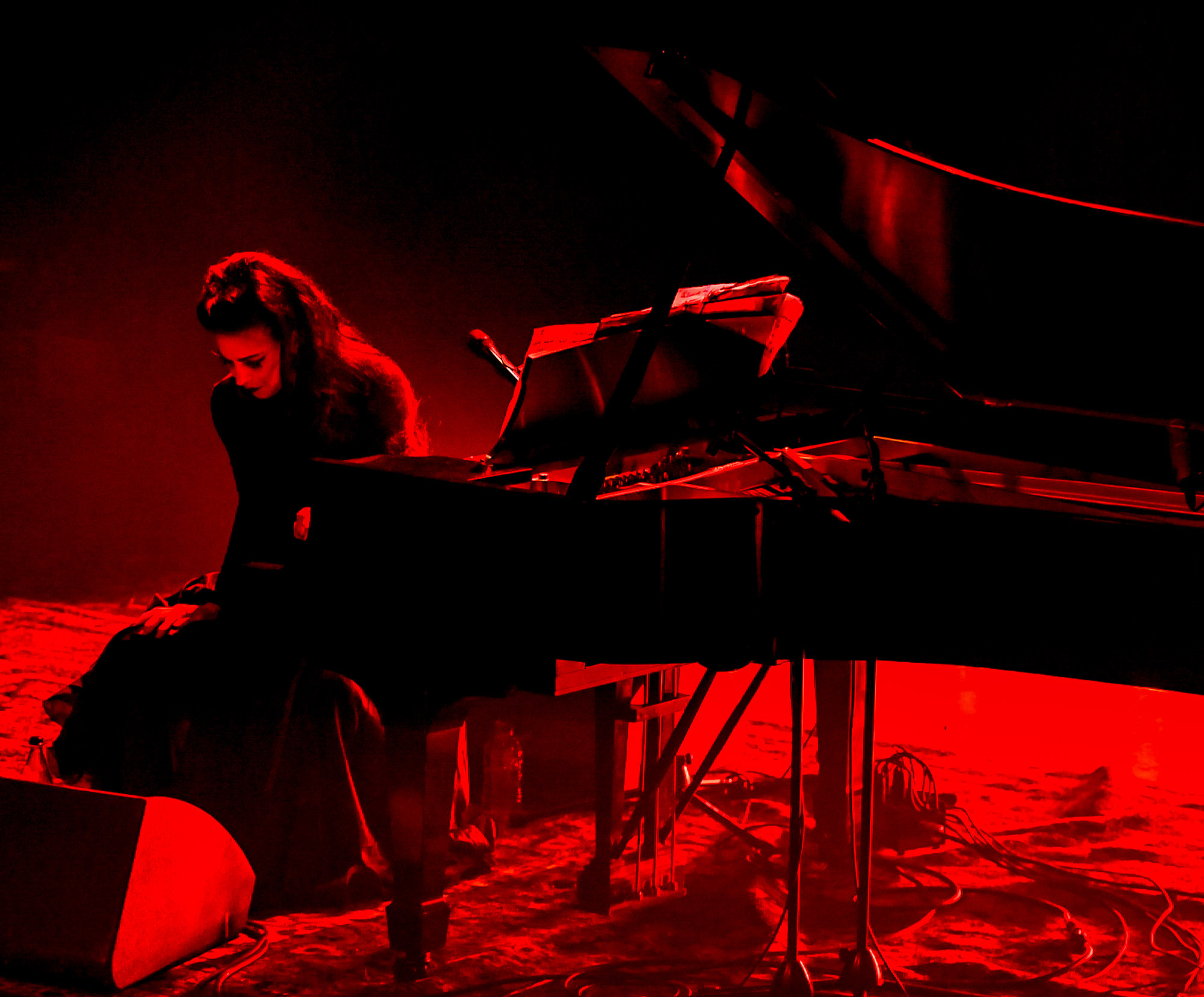 Tone Glow 153: Diamanda Galás - Tone Glow