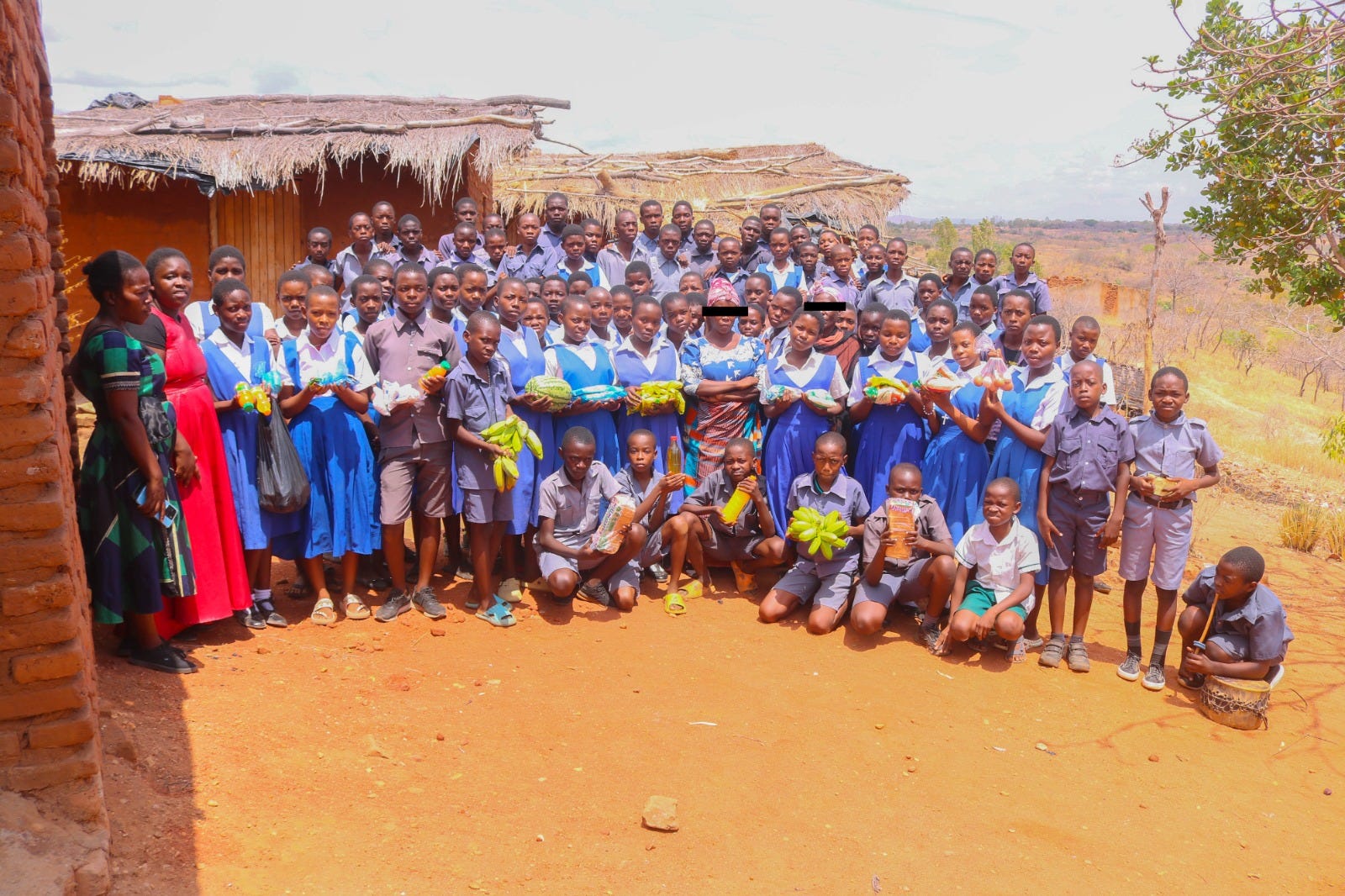 Students from Demonstration Primary School Donate to HIV/AIDS Survivors ...