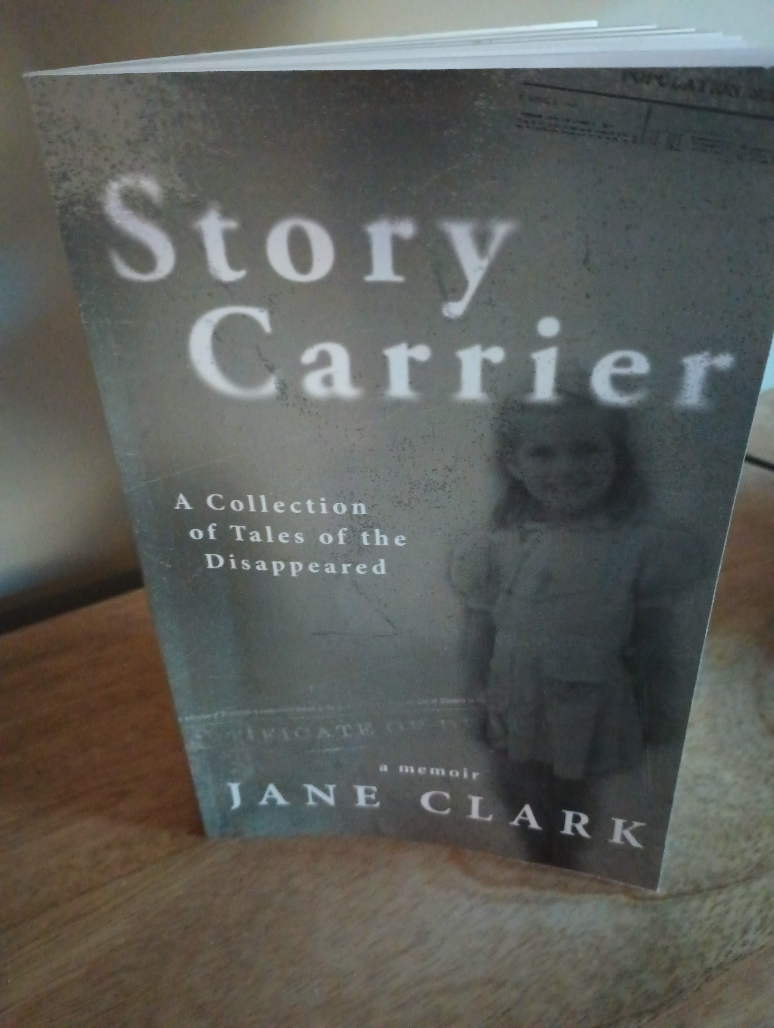 Story Carriers' Memories