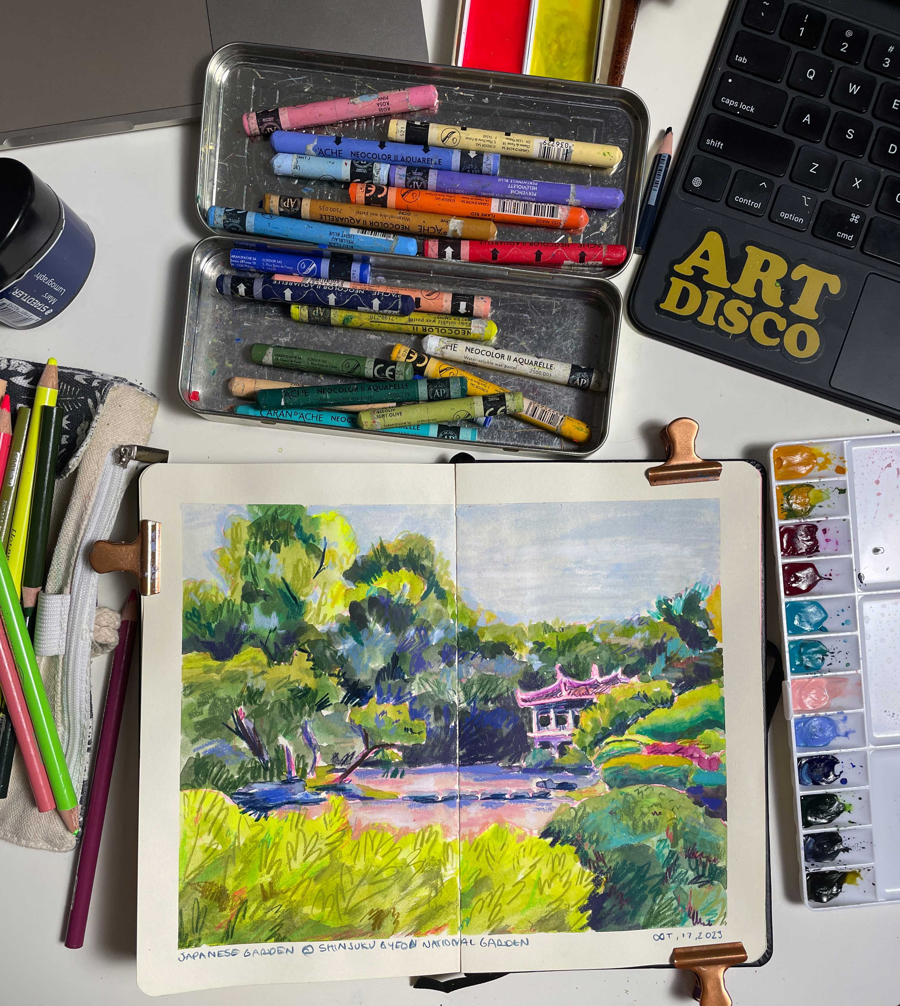 Let’s Draw HALLOWEEN COSTUMES!