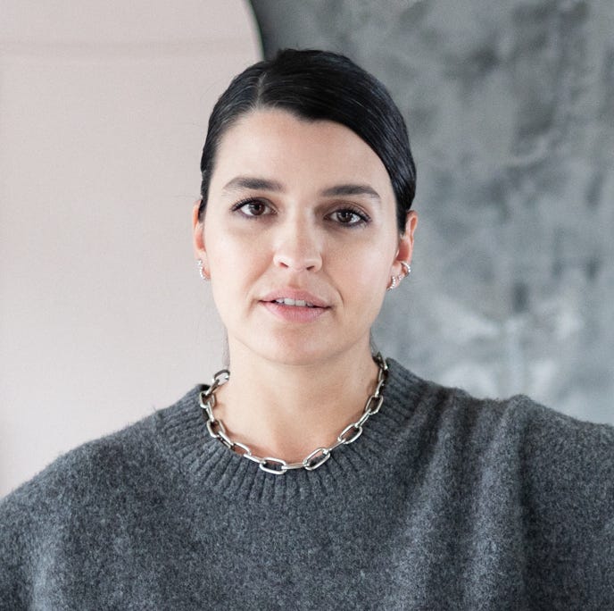 Gabriela Desconsi | Substack