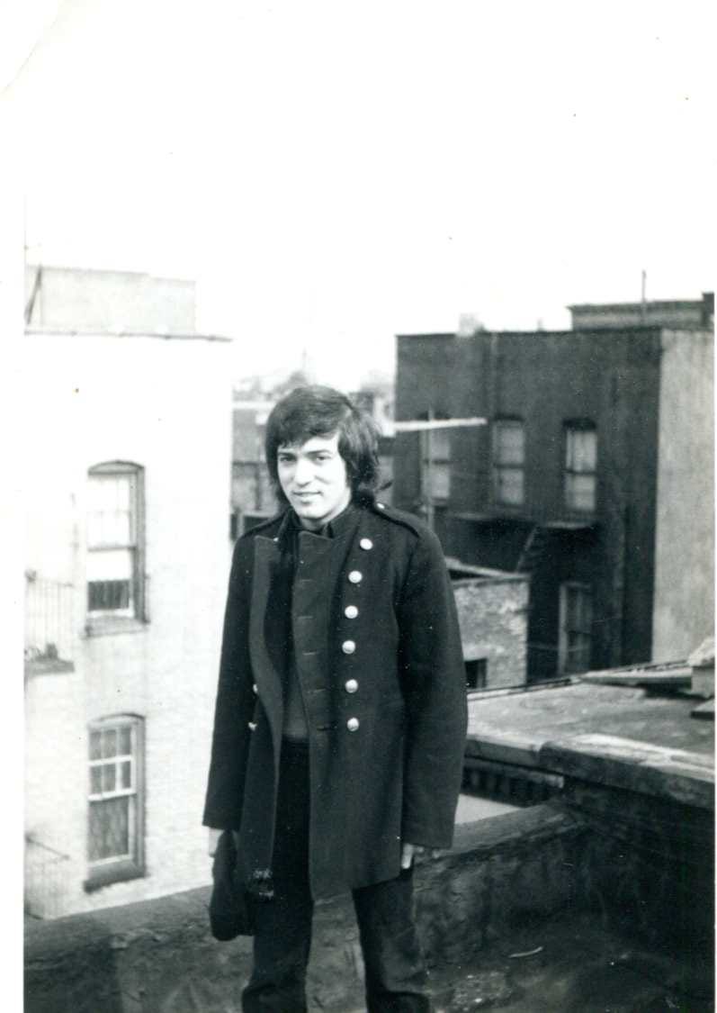 Richard Arredondo: Latino Artist Captures Tejano History in His Art