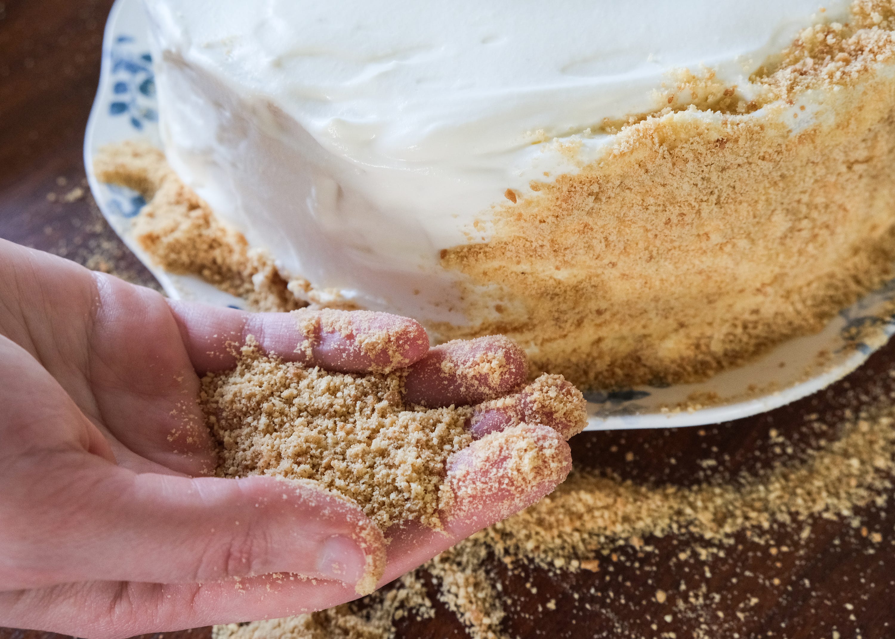 Medovyk – delicious Ukrainian honey cake recipe