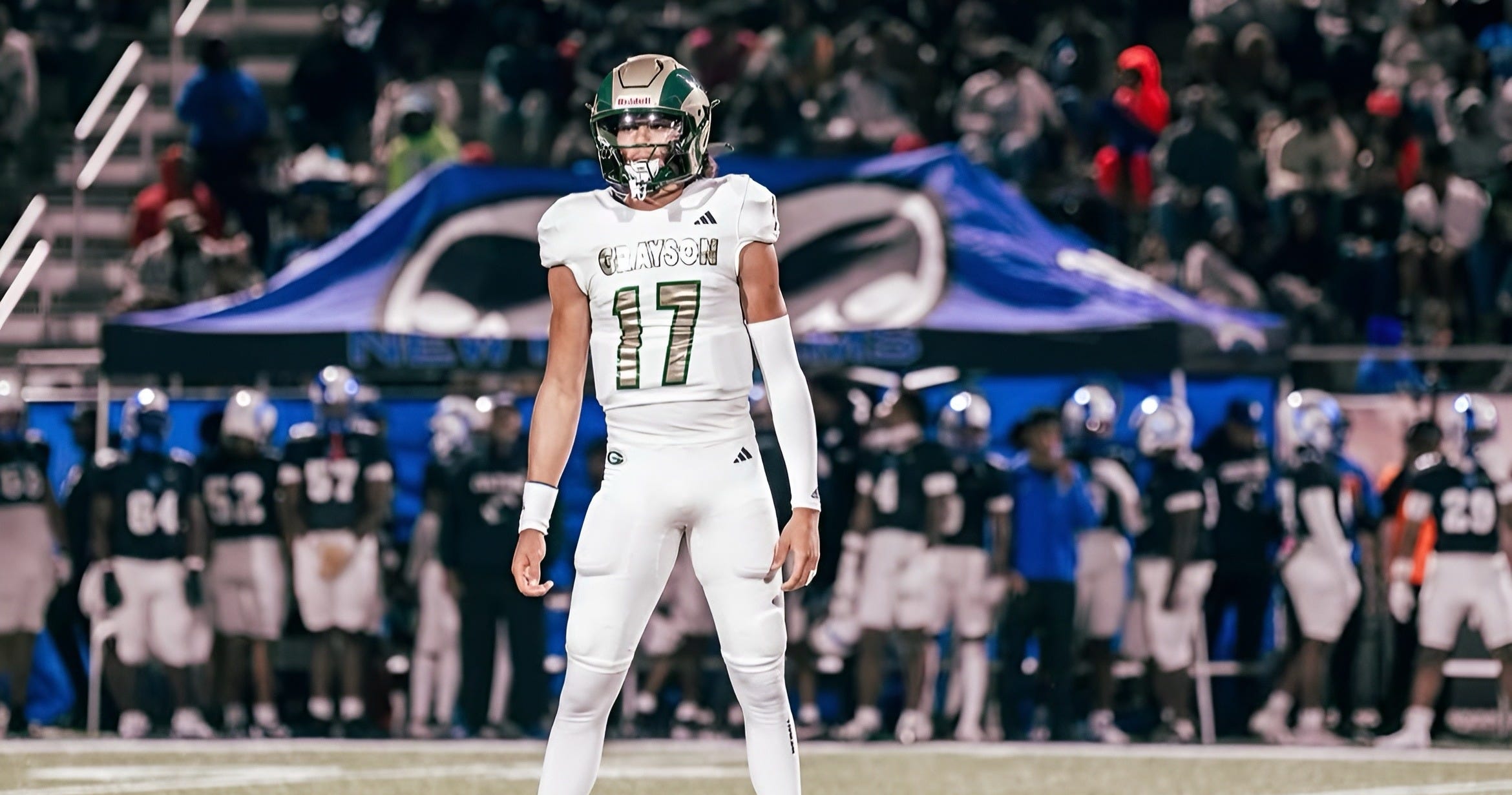 Wisconsin football enters the mix for 2026 quarterback Travis Burgess