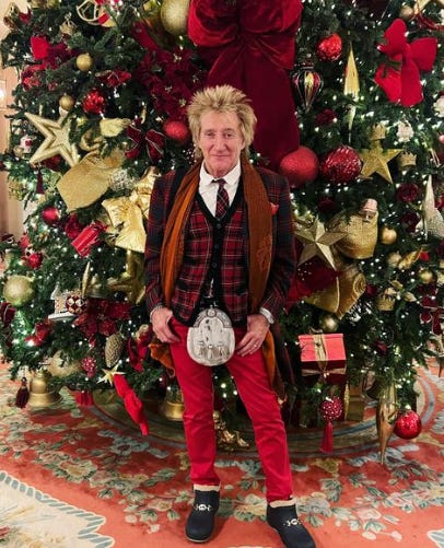 No Scotland, No Party: Rod Stewart's Christmas Style Breaks Internet