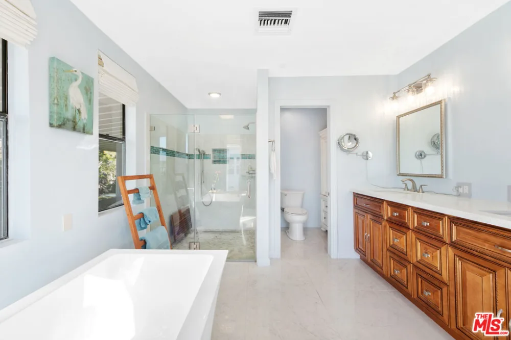 Comments - 40 Sophisticated Walk-in Shower Ideas That Are Dripping with ...