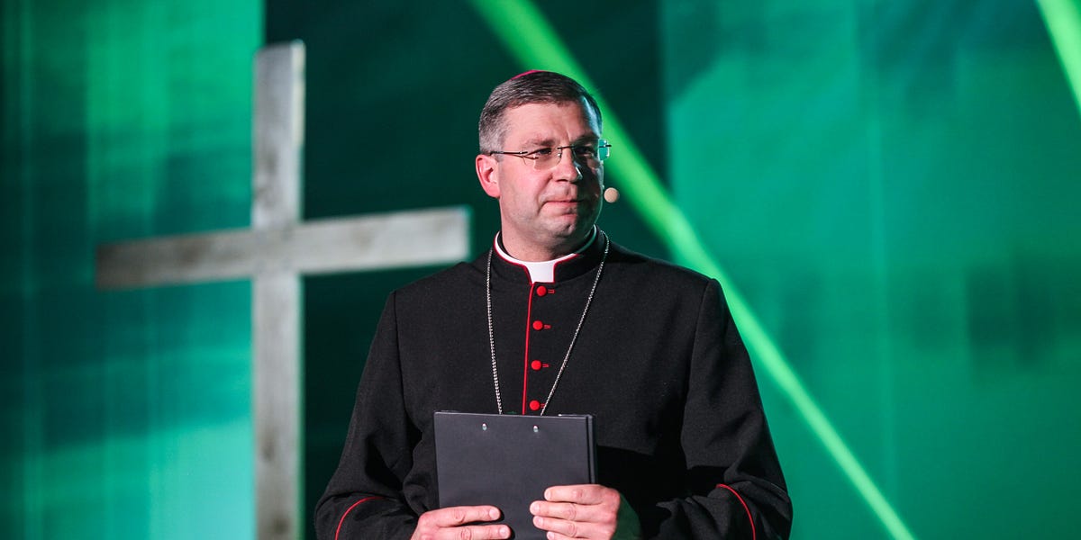 Svarbiausia – pakilti nuo sofos - by Vidas Rachlevicius