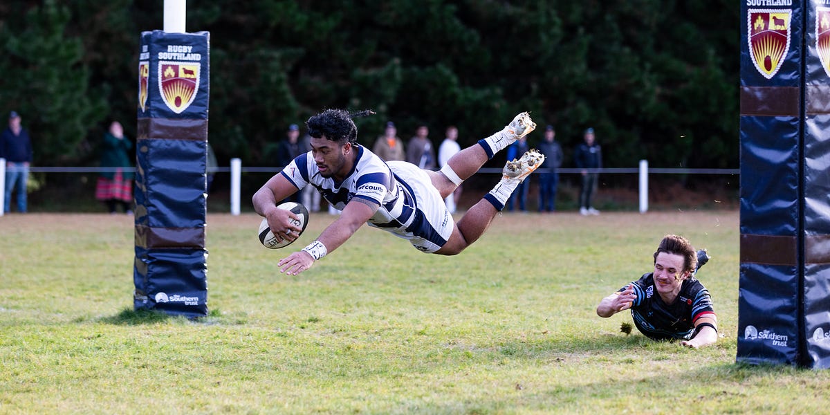 Club Rugby: Star flies into semifinal with crushing win