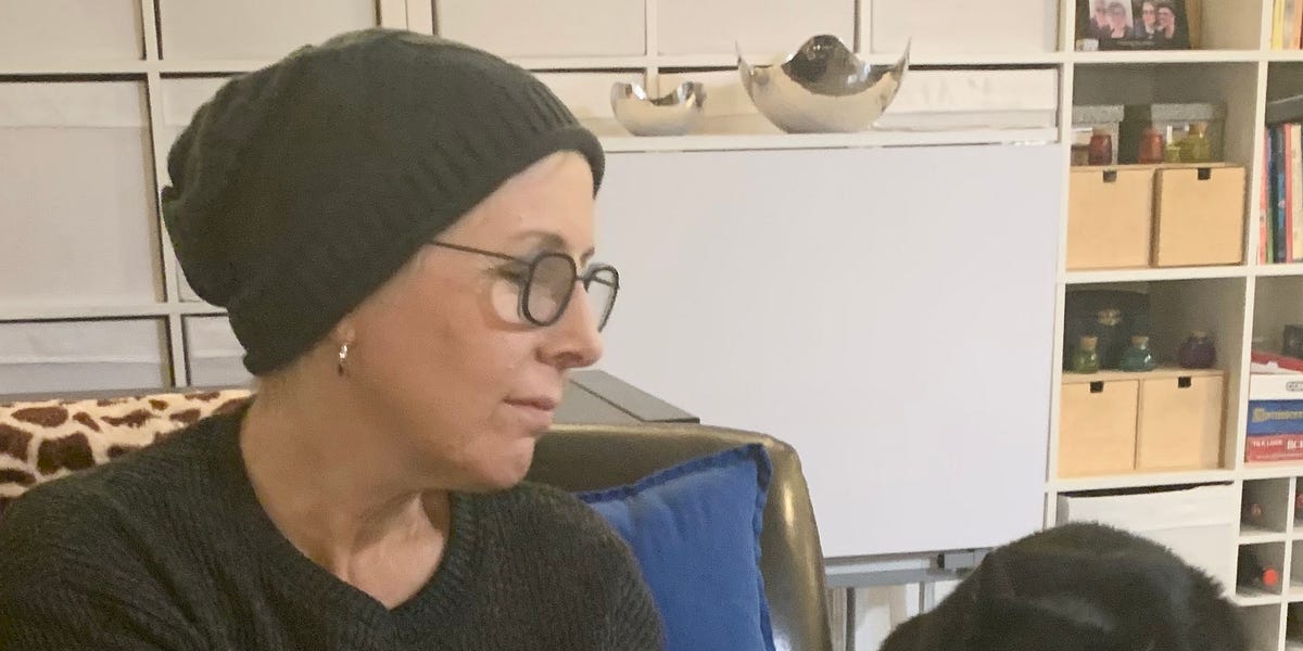 She was my friend. - by Jasmin Singer - Exes & Oh!s