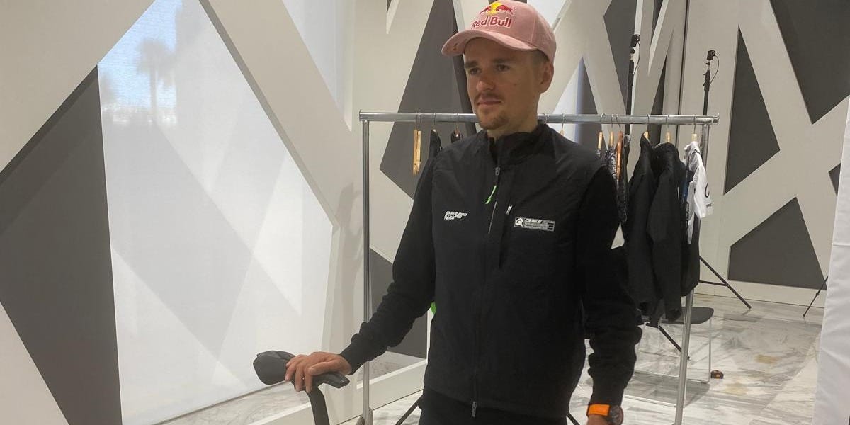 Setting up Tom Pidcock on his Scott Addict RC 🔧