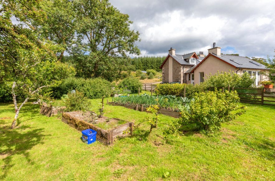 🏡 36 UK Smallholdings For Sale With Over 15+ Acres (January 22nd 2025)