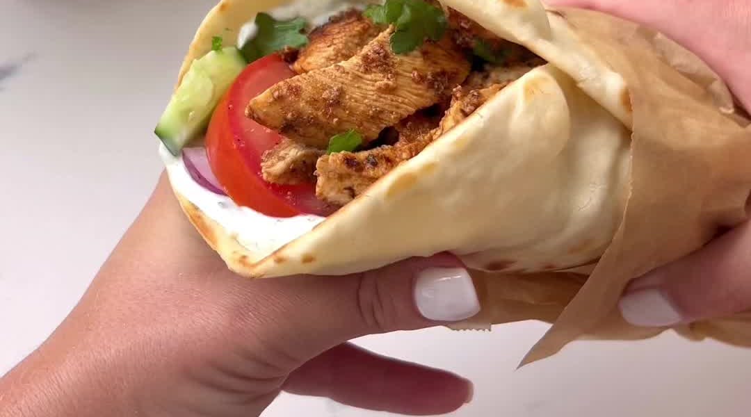 Healthy Chicken Gyros 🔥 - Recipes by Victoria