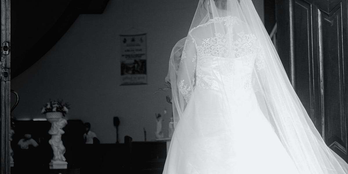 🎵 Dramatic Ceremony Entrances - by Matthew Campbell