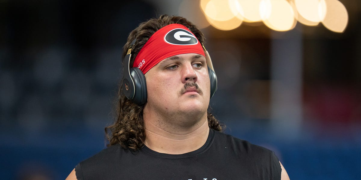 Part 4, G/C: Who let the dawgs out? - Go Long