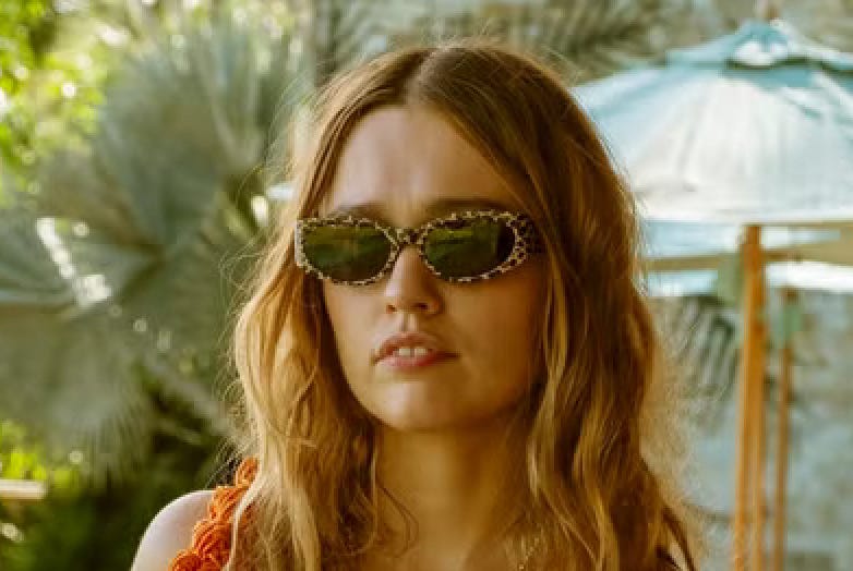 The real star of The White Lotus is Aimee Lou Wood’s exquisite overbite