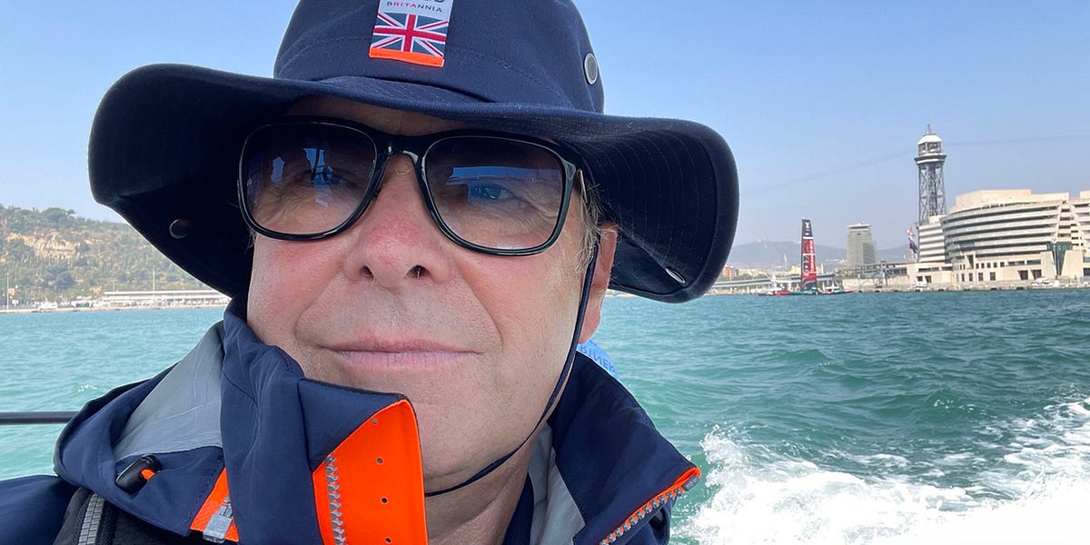 Inter mezzo II - by Paul Strzelecki - America’s Cup