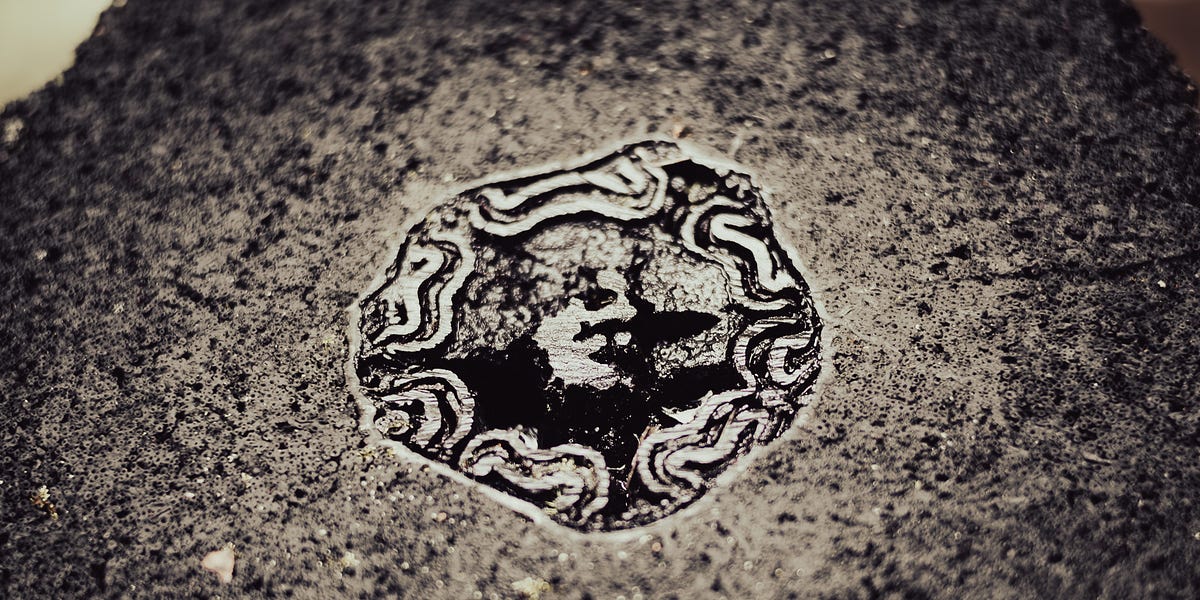 Maze - by deze - Planetos Poetry