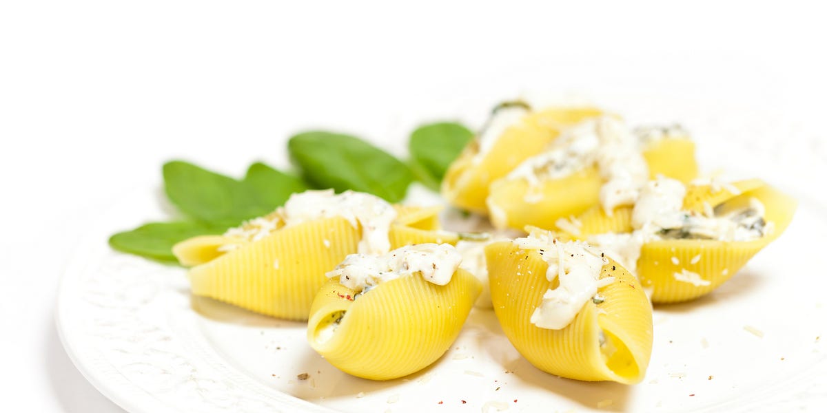 Buffalo Blaze Tempeh Stuffed Shells - by Michael Corthell