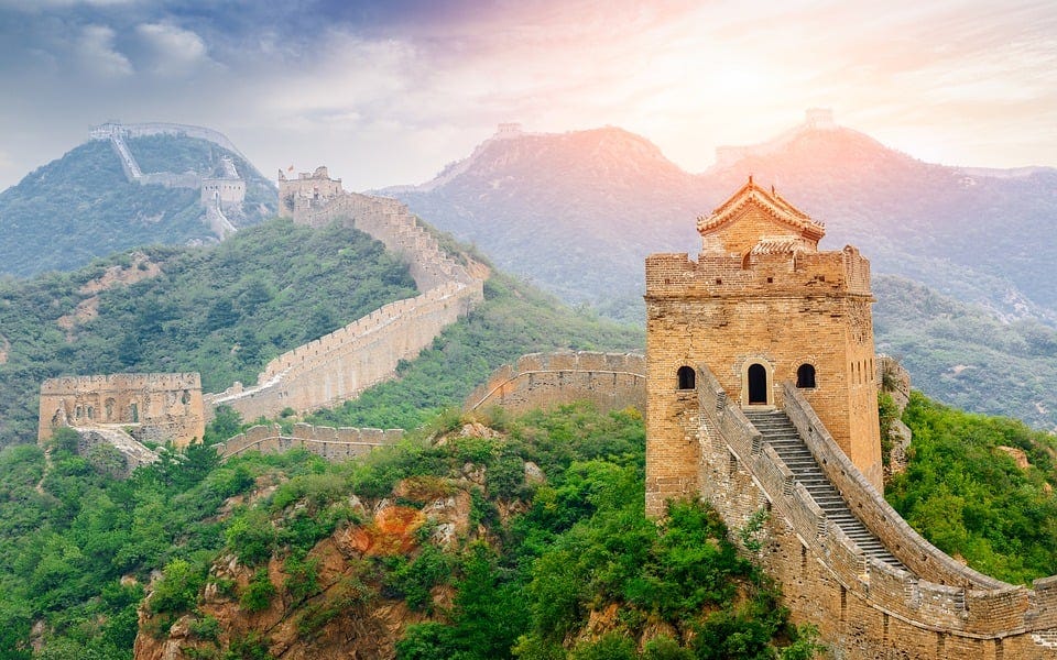 Discover the Wonders of the World Through Virtual Field Trips