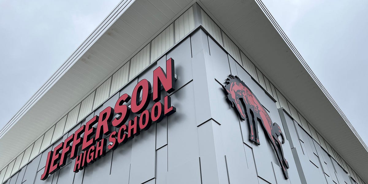 ‘Handle with Care:’ LSC, LPD partner to flag students going through ...