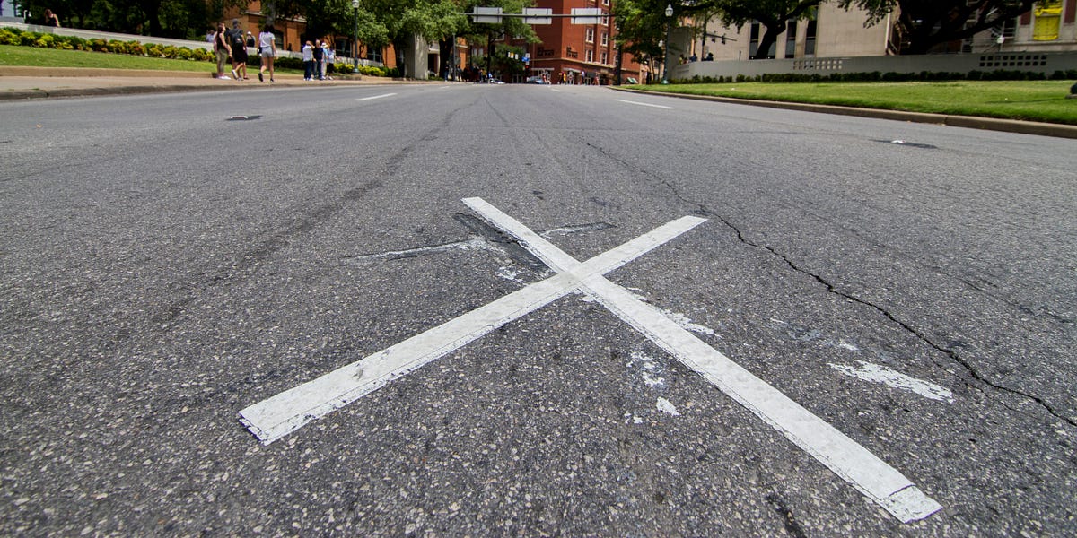 JFK Week in Review - by Margot Williams - JFK Facts