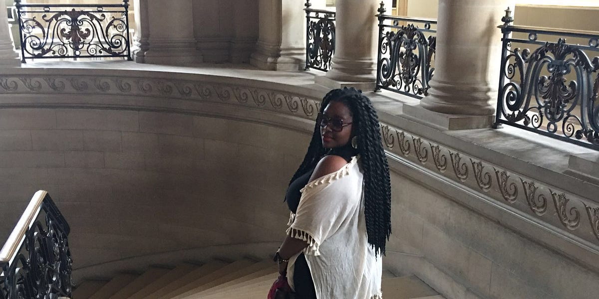 What Causes Distrust of Money? - by Stephanie Synclair