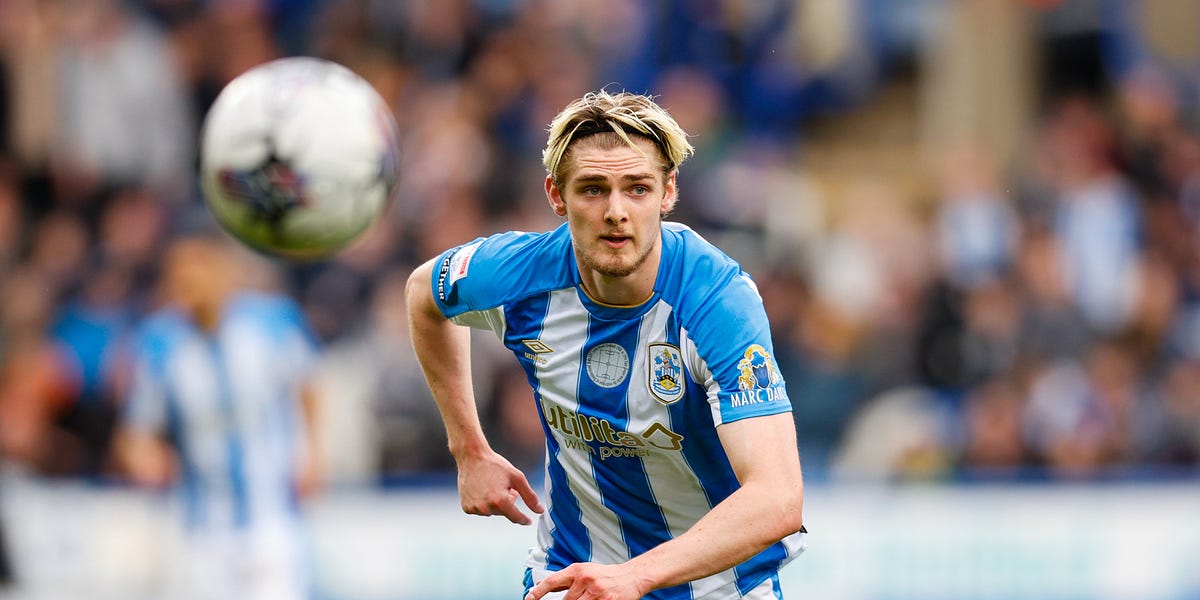 Huddersfield Town sell Jack Rudoni to Coventry City