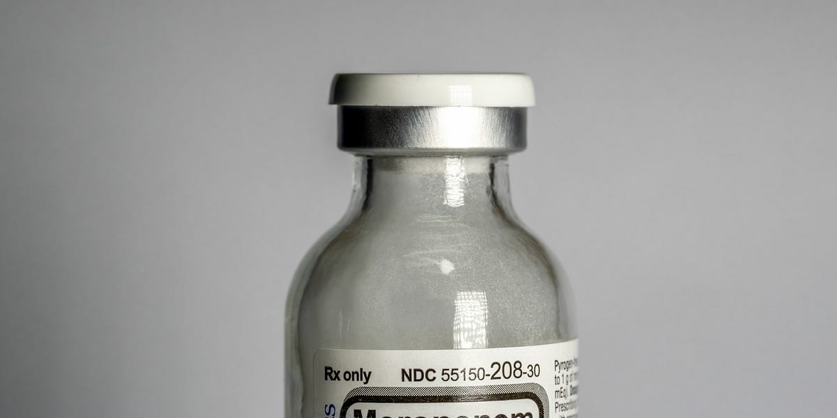 Continuous meropenem infusion for critically ill patients with sepsis ...