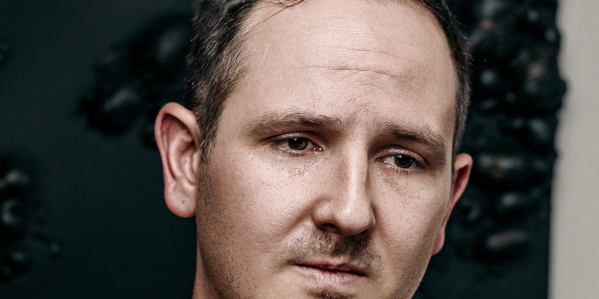Nee, dis nie ék wat huil nie. Dis jy. - by Bernard Brand