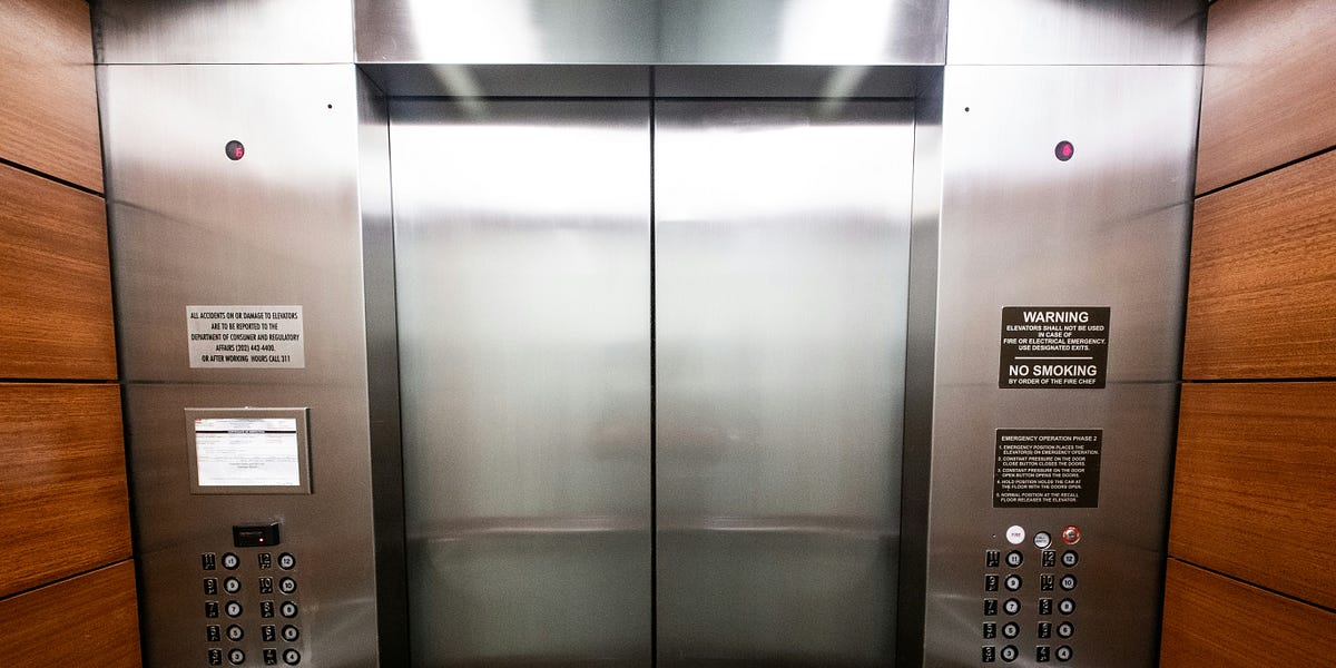 Elevator - by David Knoell - The Lumpenproletariat Revue