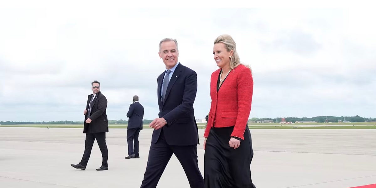 When freedom meets fascism - The Warning with Steve Schmidt